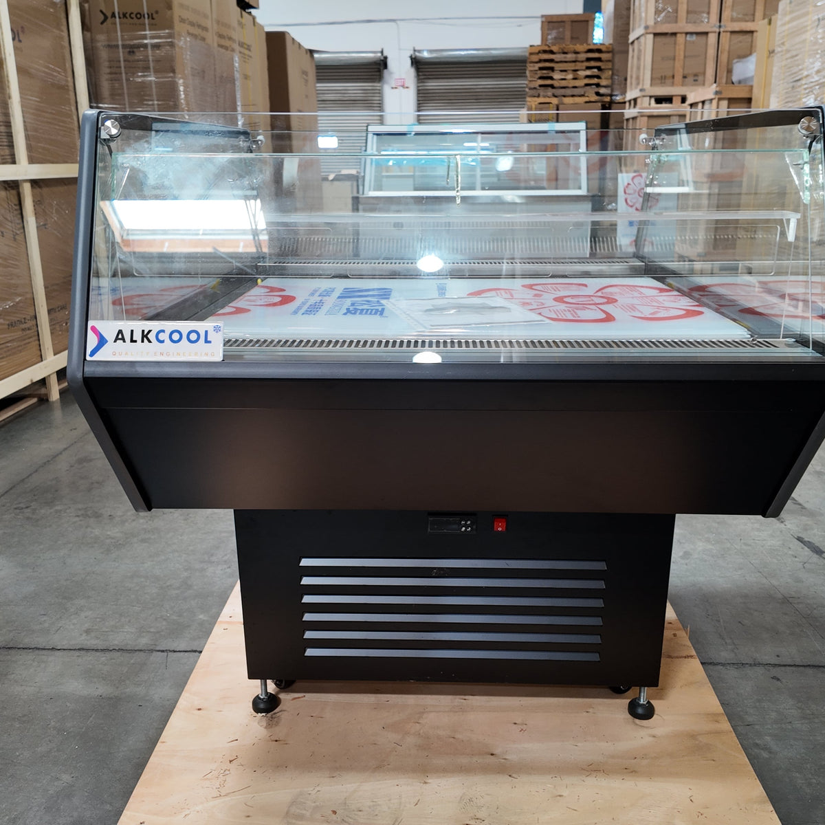 Elevate Your Display and Refrigeration Efficiency with the NAFCOOL 36"